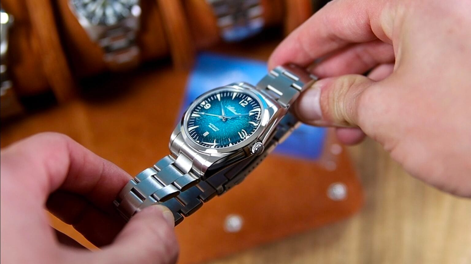 Addiesdive AD2508 Review – A Textured Blue Dial Anchors This Automatic ...